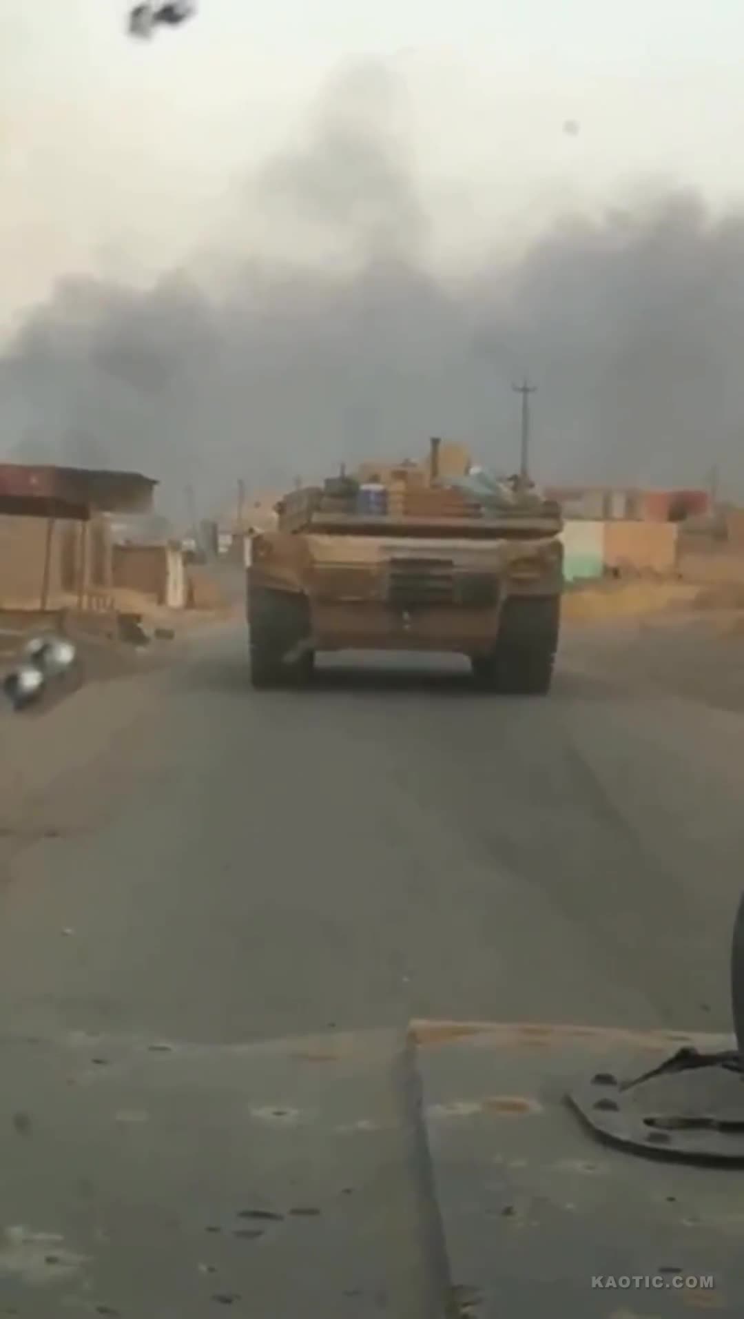 ISIS Car Bomb (VBIED) Blows Up Beside Abrams and Humvee. - LiveGore.com